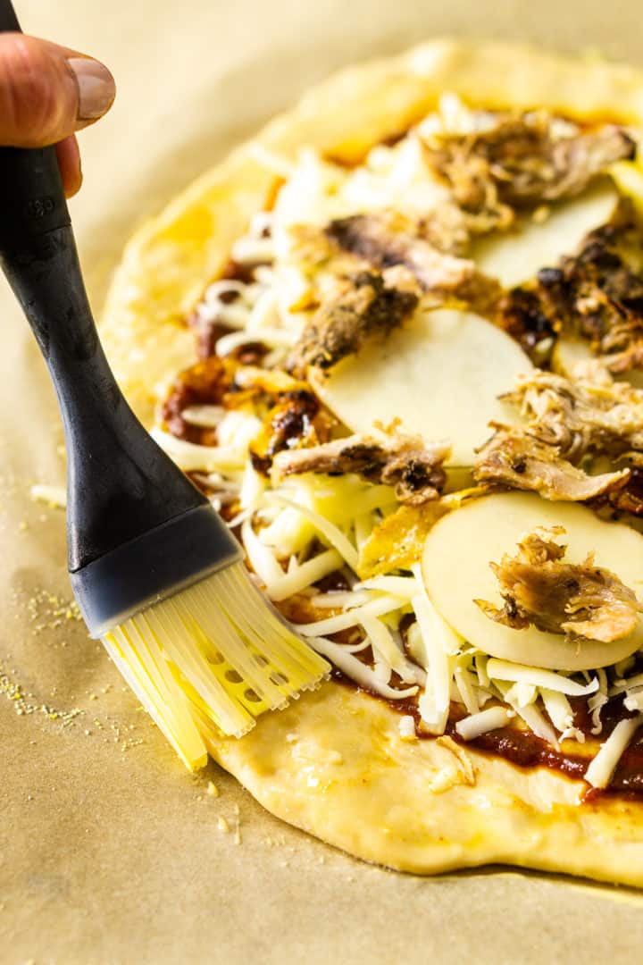 Pulled Pork BBQ Pizza With Potatoes and Caramelized Onions - Burrata ...