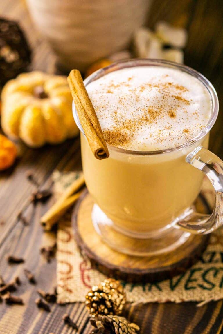 Spiced Pumpkin Chai Latte (Hot or Iced) - Burrata and Bubbles