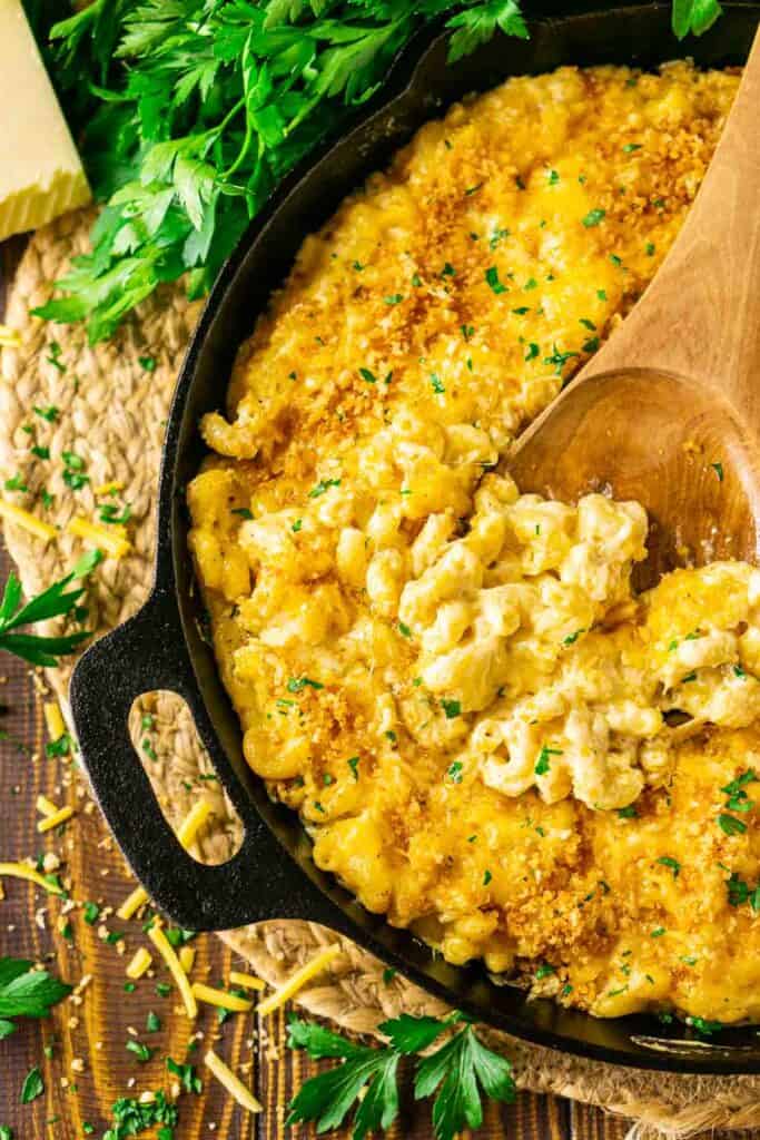 The Ultimate Smoked Mac and Cheese - Burrata and Bubbles